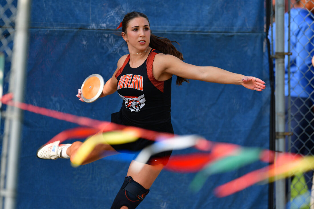 ‘Partners in crime’ Howland throwers eye state titles | News, Sports ...
